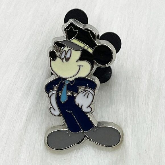 Disney | Jewelry | 525 Disney Professions Series Mickey Mouse Police ...
